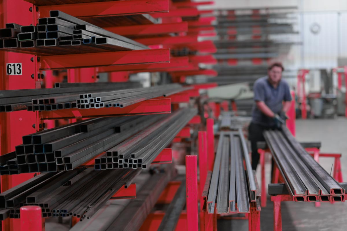 Custom Metal Racks - Mast Farm Service